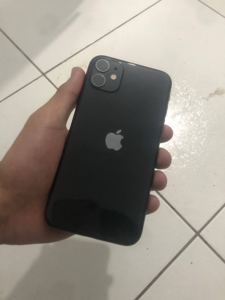 Iphone 11  LLA ideal srochna