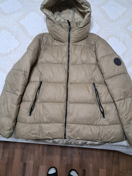Продаётся куртка женская размер L