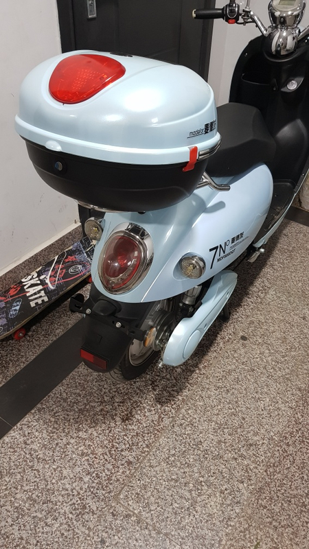 Оригинальный электроскутер Италия Vespa