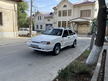Lada 2114 metan gaz sotiladi  2012yil