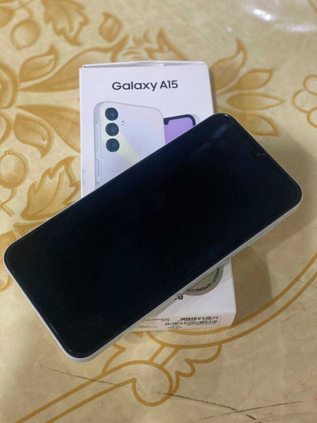 Samsung A15 sotiladi, holati yangi