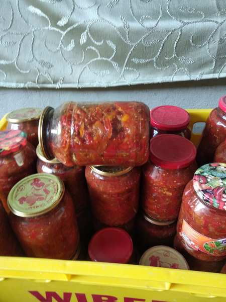 Buyurtmaga Ikra va Kampot Va Murabbo Qilamiza