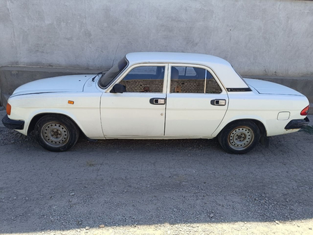 Волга 3110 сотилади.
