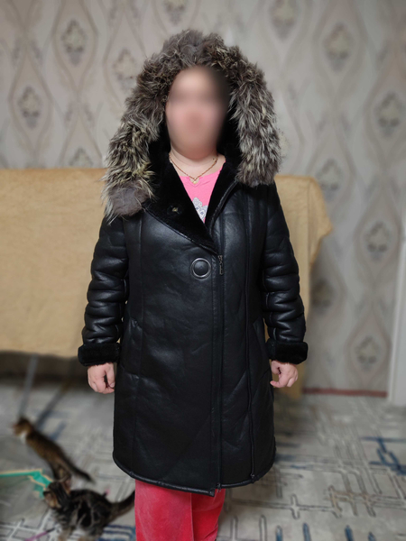 Женская дублёнка