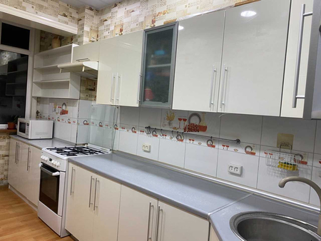 Продаётся 3-х комнатная квартира на юнусабаде. Универсам.ID: OY 27