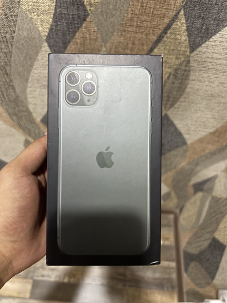 Iphone 11 pro max green 64 gb karobkasi