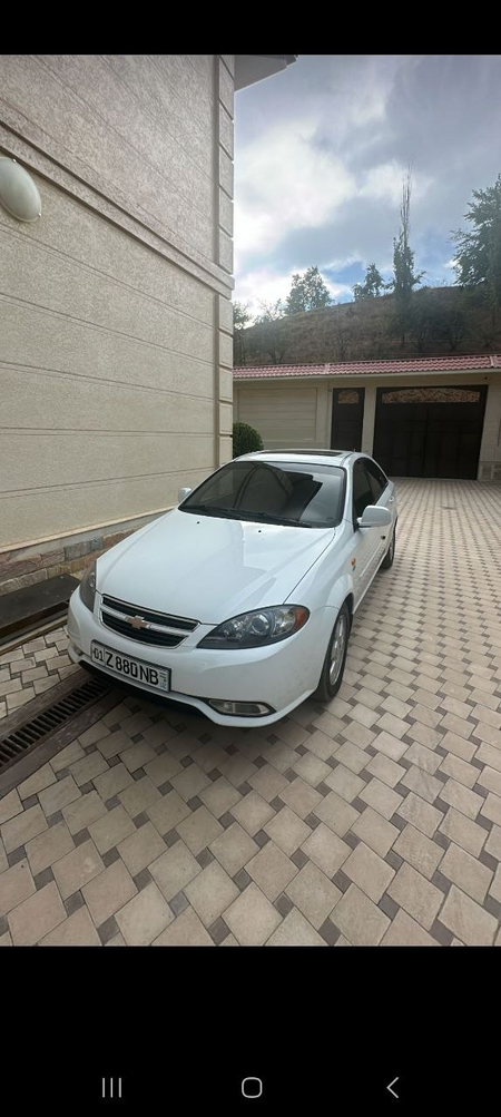 Chevrolet Jentra 2018