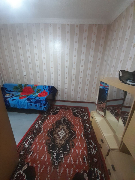 3 хонали Чирчик марказида (бозор)