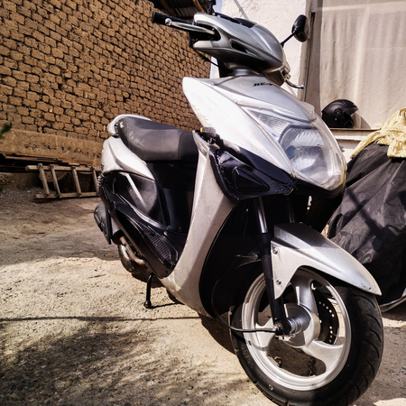 Skutr Revolt 125kub