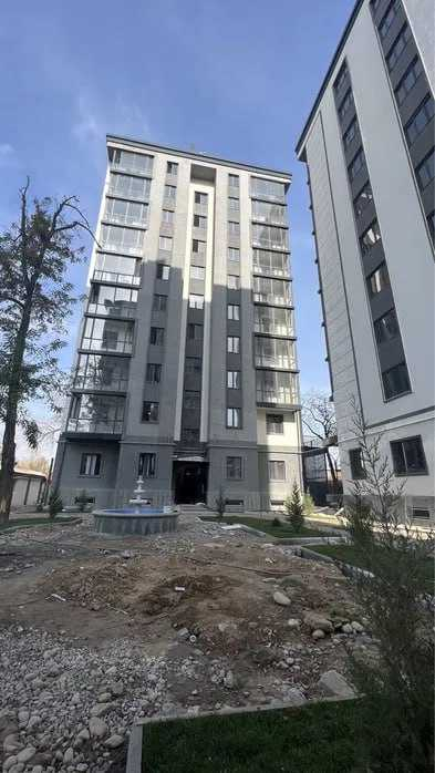 Baku Residence Коробка 2/7/10 61м2 возле метро Дустлик!!!;