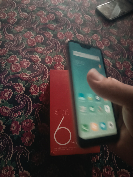 Redmi 6 pro 4/64gb