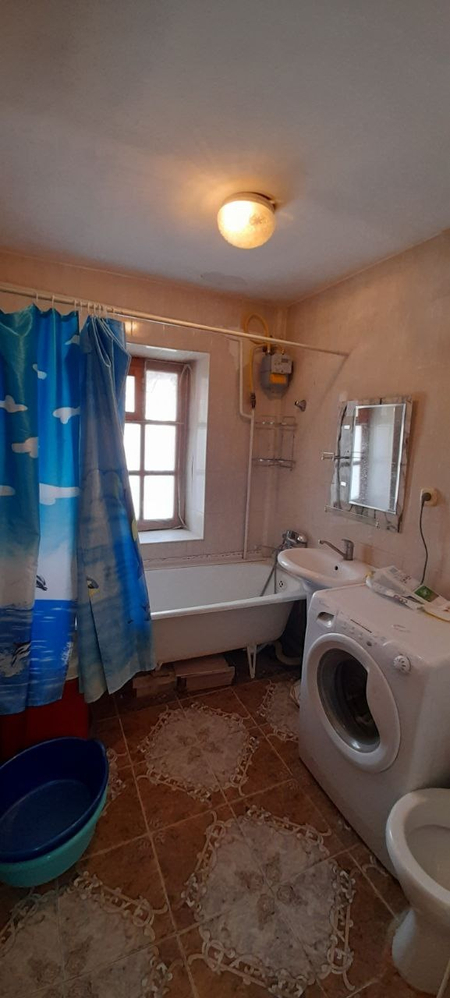 СДАЁТСЯ 3х ком.я на 2м эт Азиз базар