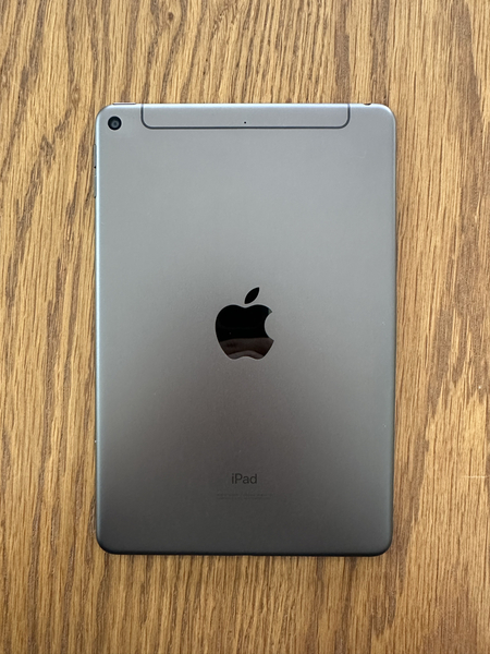 Планшет iPad mini 5 64gb sim 4G в идеальном состоянии