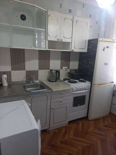 Чиланзар • Чиланзар-6 • 1-комн • 30м² • этаж 4/4 • [DP:002]