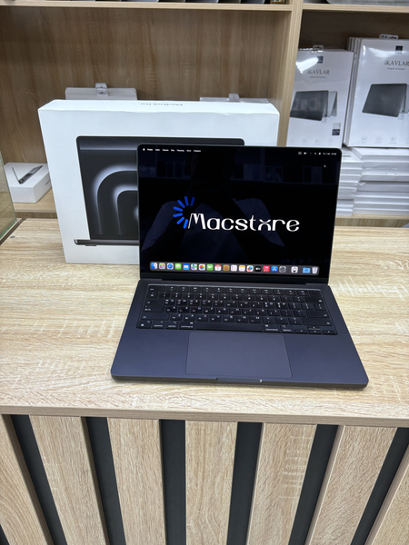 Macbook pro 2023 M3pro 18/512Gb