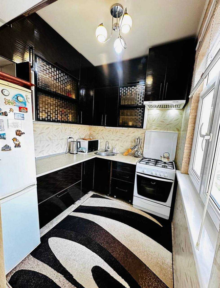 СРОЧНО !! Продается квартира в Яшнабаде 3/3/4 ( 64 кв/м ) Асалобод