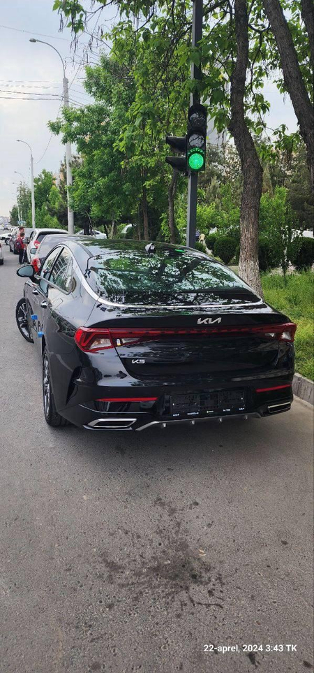 Продаю срочно Kia K5 очень хорошем состоянии