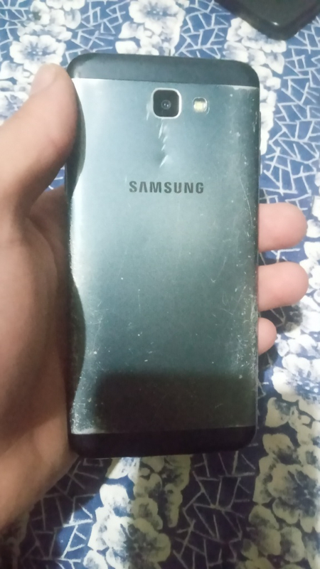 Samsung J5 sotiladi