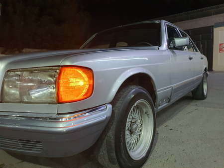 Mercedes Benz w126