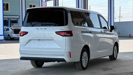 BAW Full 2024 Tayyor 9 mest 2L Motor 20% bilan kredit aksiya damas jac