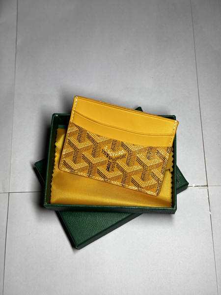 Продаются картхолдеры GOYARD