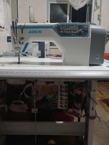 JACK tikish moshina yangi holati ideal 500 dollar kami bor