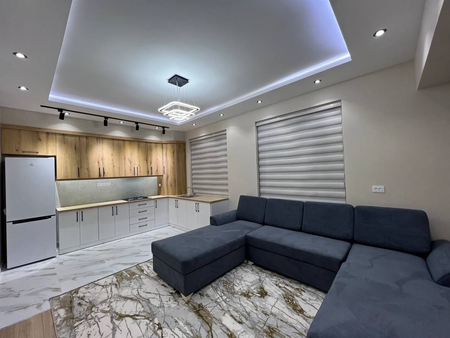 Продаю 4х ком.Люкс.кв. новостройка 117м² 3-этаж ул.Гагарина 121.900$