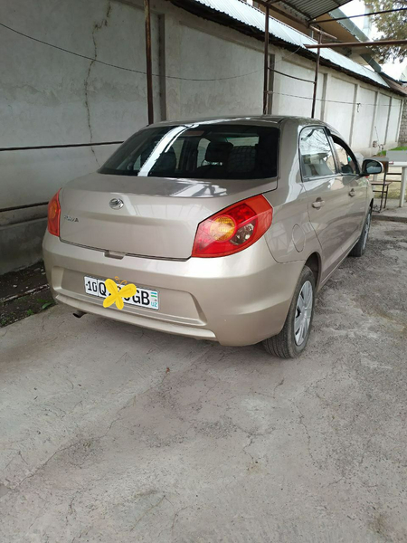 Срочно! Продаётся машина 