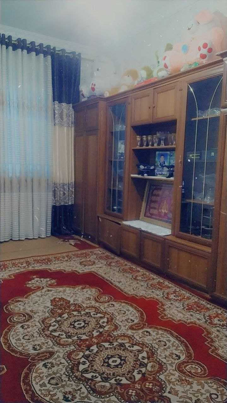 Sirdaryo viloyati Mirzaobod tumani 2-xonali dom 1-etaj, sotiladi.