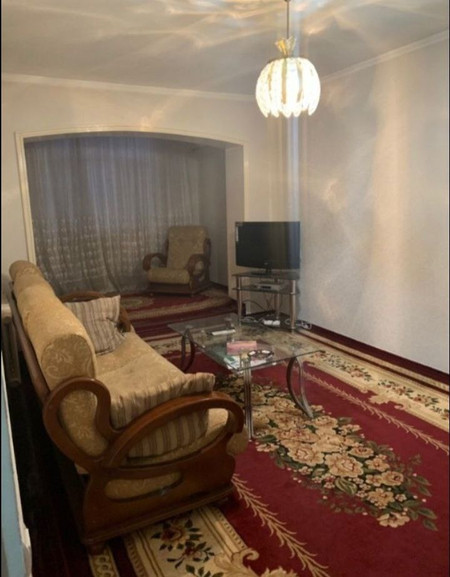 Аренда трёх комнатная. Электроаппарат