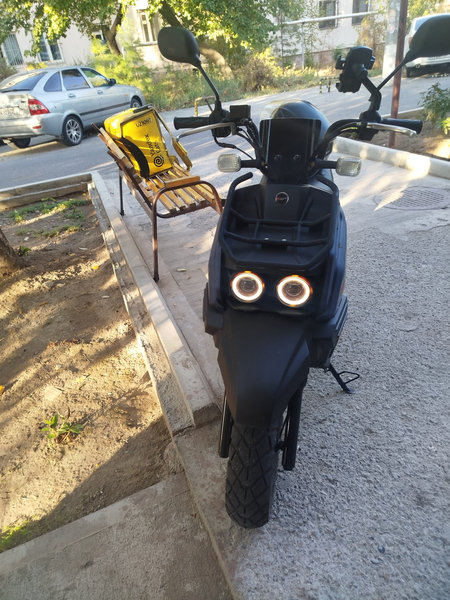 Mini tank sotiladi sukuter