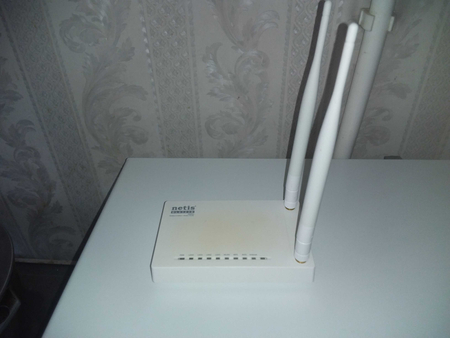 Универсальный Вай-Фай Wi-Fi роутер NETIS DL4323D ADSL2+ ОПТИКА