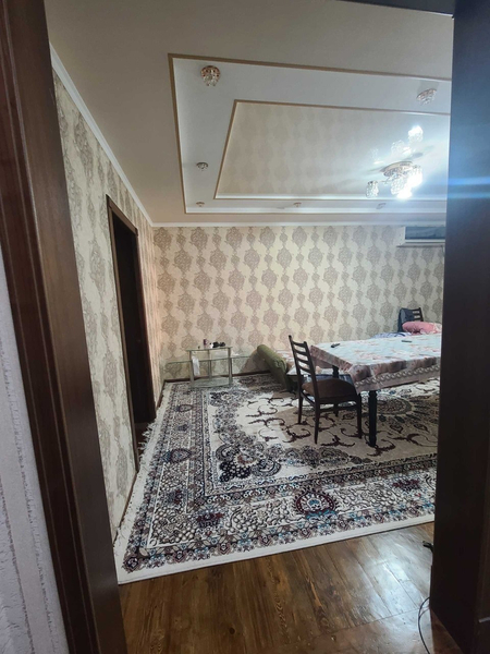 Срочно аренда 3 комнатная квартира в городе Чирчике