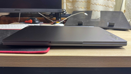 Lenovo legion 5 15ARH7H / Ryzen 7 6800H / RTX 3060 / 32GB / 1TB