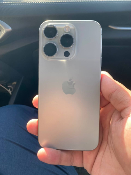 Iphone 15pro  128 gb