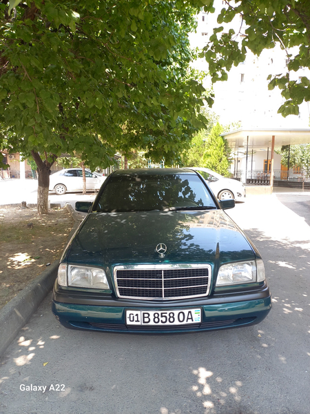 Mers C180 sotiladi