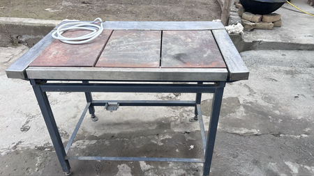 Pech sotiladi elektro pech 3talik 3fazali hali yengi ozgina ishlagan