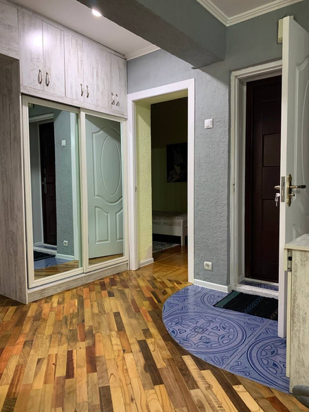 Продается 3 комнатная квартира ремонт ул.Садыка Азимова