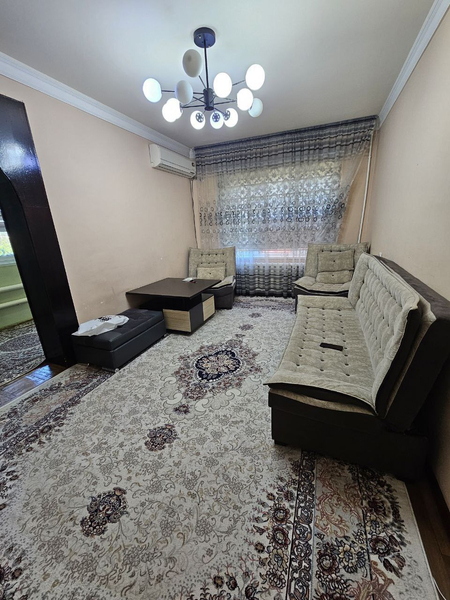 .Продам 1комнатную 2этаж 42м2 балкон 2х6 с мебельтехникой Шайхантахурс