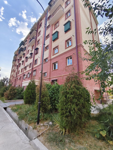 Сотилади. ЯнгиХаёт тум. 3/4/7.  74м²