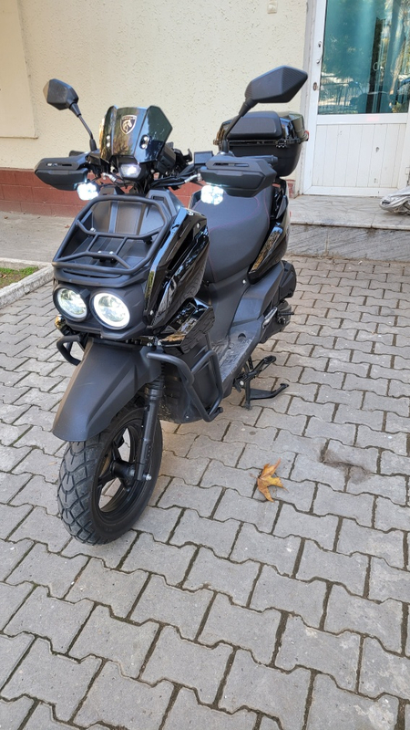 Tank skuter sotiladi