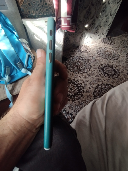 Iphone Xs сотувда