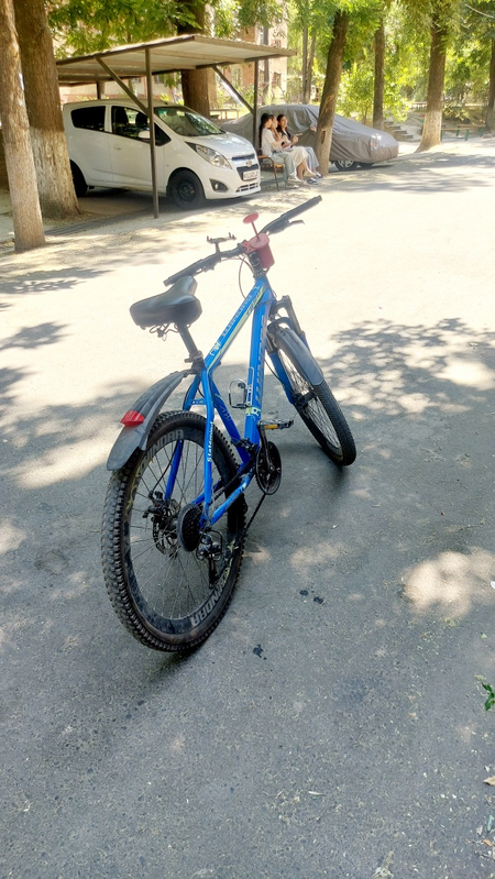 Velosiped 26 sotiladi aybi yo minib keturasla