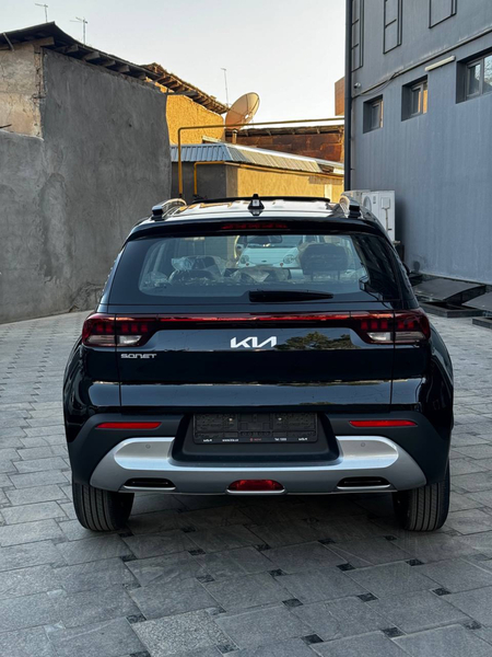 Kia sonet full premiyer plus full lyukli ozimi mowinam