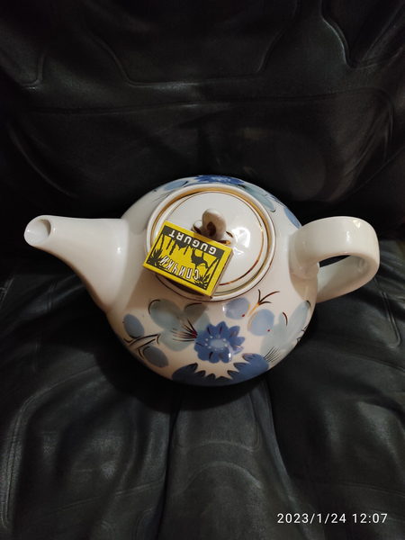 Продам чайный сервиз. Антиквариат.