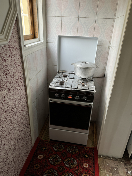Сергели Курувчида 2 хонали уй ижарага берилади