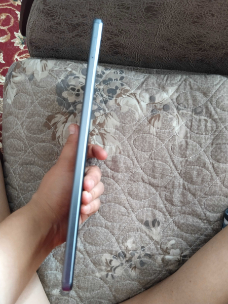 Продаётся Планшет Samsung Galaxy Tab