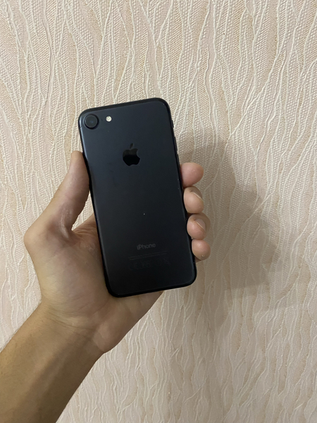 Iphone 7 128 срочно сотлад очлмаган