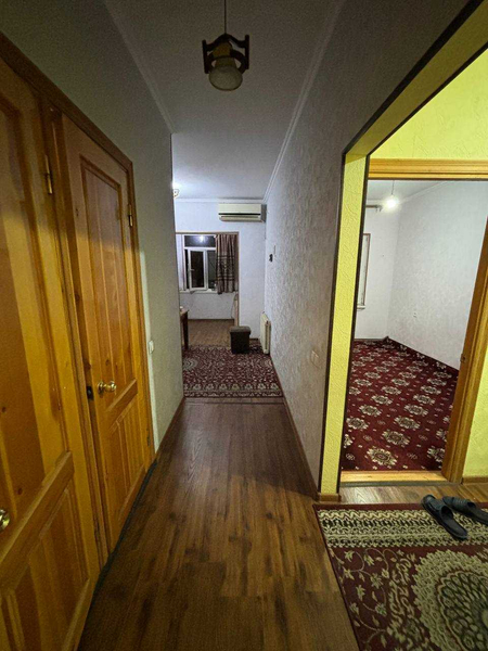 СРОЧНО !! Продается квартира в Яшнабаде 2/5/5 ( 60 кв/м ) Тузел 2