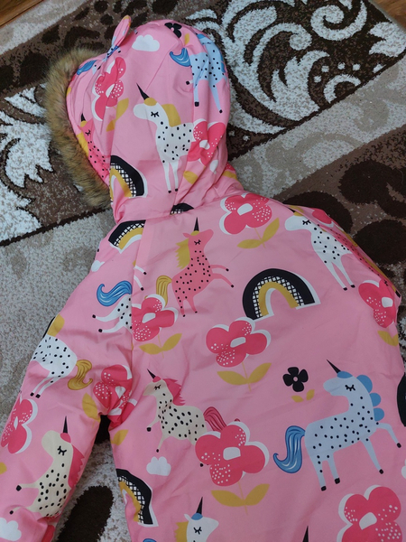Зимняя куртка для девочки 6-7 лет